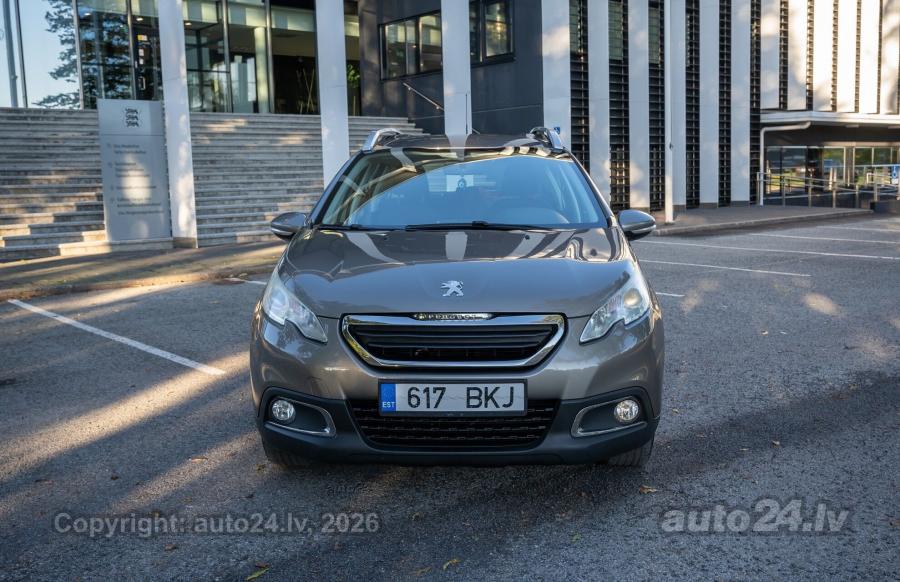 Pelēks Peugeot 2008 2013 Tallina, ar dzinēja tilpumu 1.20 L un nobraukumu 164 tūkst. km par 2600 €, foto 3 vietnē AUTOMOTO.COM.LV