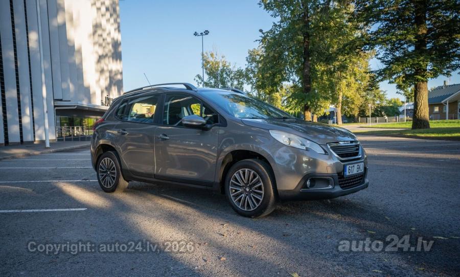 Pelēks Peugeot 2008 2013 Tallina, ar dzinēja tilpumu 1.20 L un nobraukumu 164 tūkst. km par 2600 €, foto 4 vietnē AUTOMOTO.COM.LV
