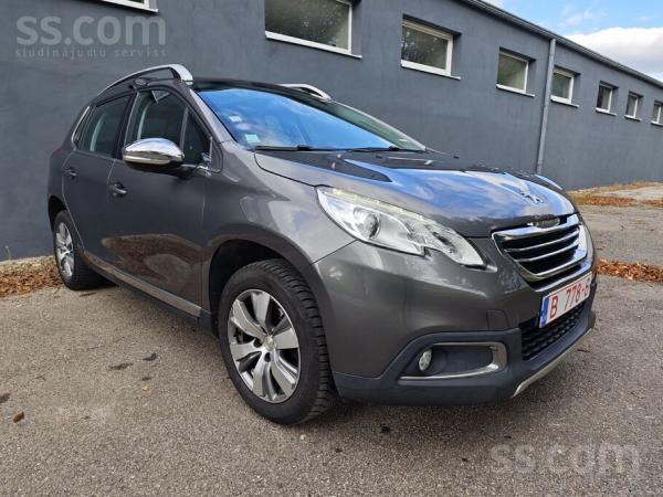 Pelēks Peugeot 2008 2014 Ogre, ar dzinēja tilpumu 1.20 L un nobraukumu 148 tūkst. km par 5450 €, foto 2 vietnē AUTOMOTO.COM.LV