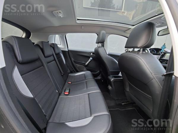 Pelēks Peugeot 2008 2014 Ogre, ar dzinēja tilpumu 1.20 L un nobraukumu 148 tūkst. km par 5450 €, foto 9 vietnē AUTOMOTO.COM.LV