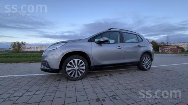 Pelēks Peugeot 2008 2014 Rīga, ar dzinēja tilpumu 1.40 L un nobraukumu 218 tūkst. km par 3000 €, foto 5 vietnē AUTOMOTO.COM.LV