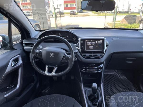 Grey Peugeot 2008 2015 in Talsi, with an engine capacity of 1.40 L and mileage of 223 thousand km for 4200 €, photo 7 on AUTOMOTO.COM.LV