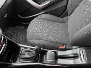 Pelēks Peugeot 2008 2015 Rīga, ar dzinēja tilpumu 1.40 L un nobraukumu 216 tūkst. km par 5450 €, foto 8 vietnē AUTOMOTO.COM.LV