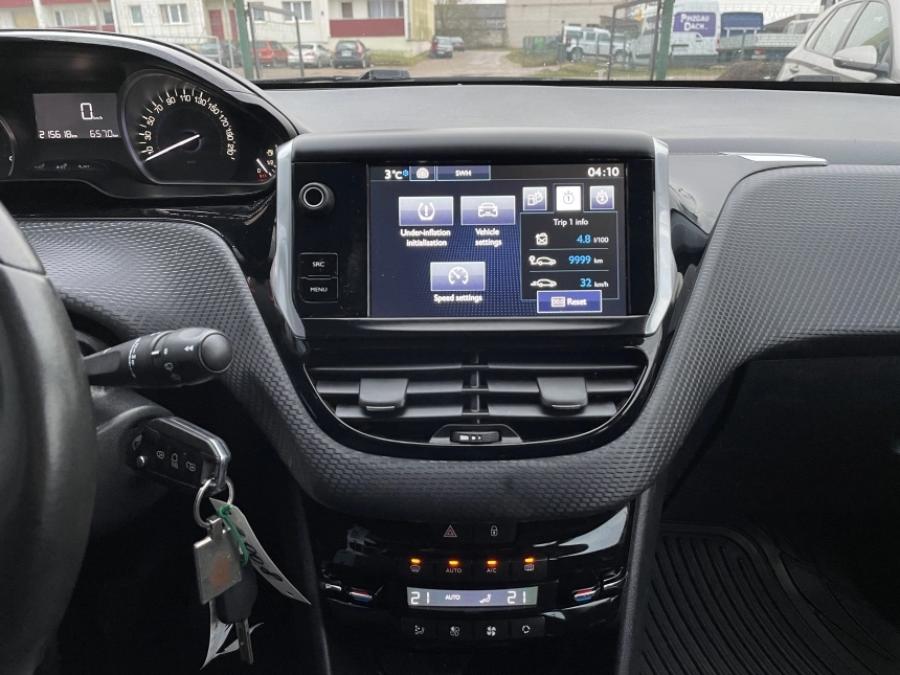 Pelēks Peugeot 2008 2015 Rīga, ar dzinēja tilpumu 1.40 L un nobraukumu 216 tūkst. km par 5450 €, foto 11 vietnē AUTOMOTO.COM.LV