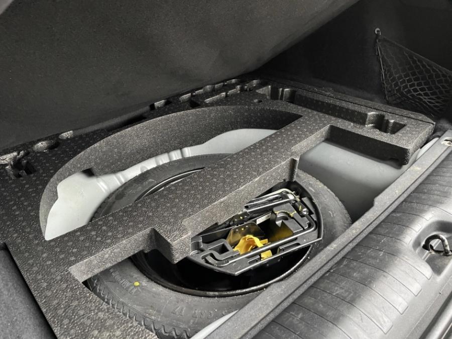 Pelēks Peugeot 2008 2015 Rīga, ar dzinēja tilpumu 1.40 L un nobraukumu 216 tūkst. km par 5450 €, foto 19 vietnē AUTOMOTO.COM.LV