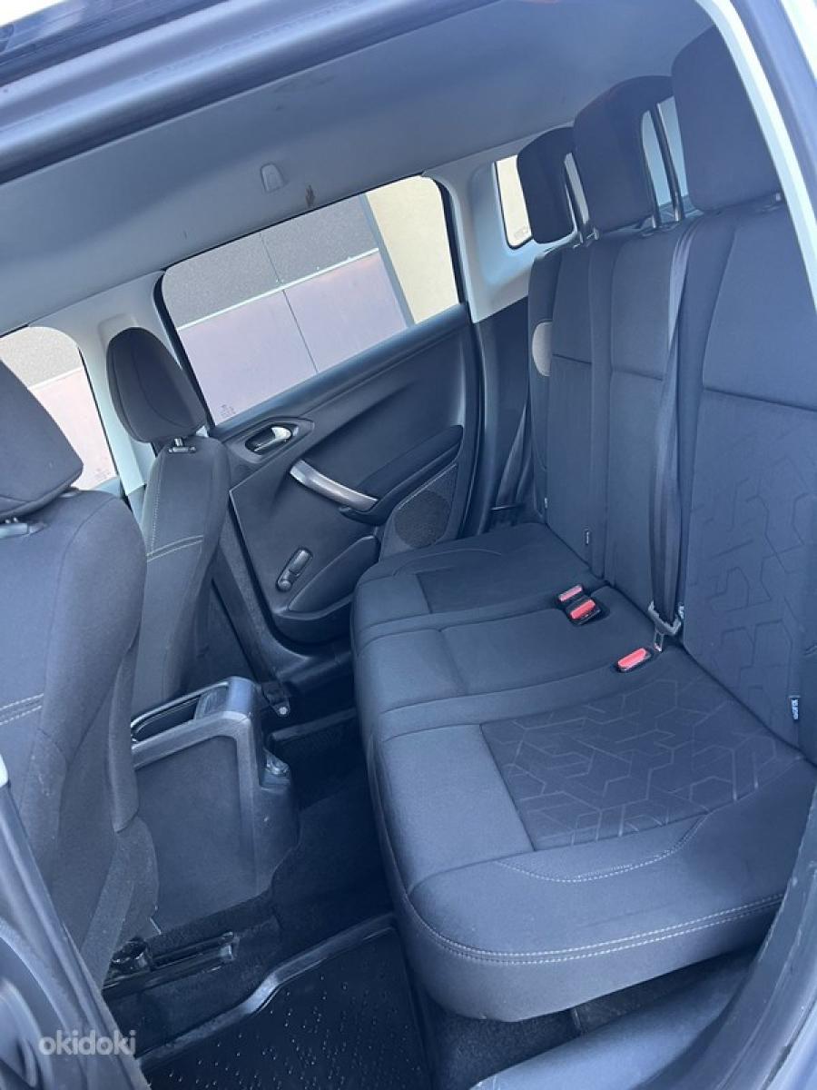 Pelēks Peugeot 2008 2015 Narva, ar dzinēja tilpumu 1.40 L un nobraukumu 187 tūkst. km par 3999 €, foto 22 vietnē AUTOMOTO.COM.LV