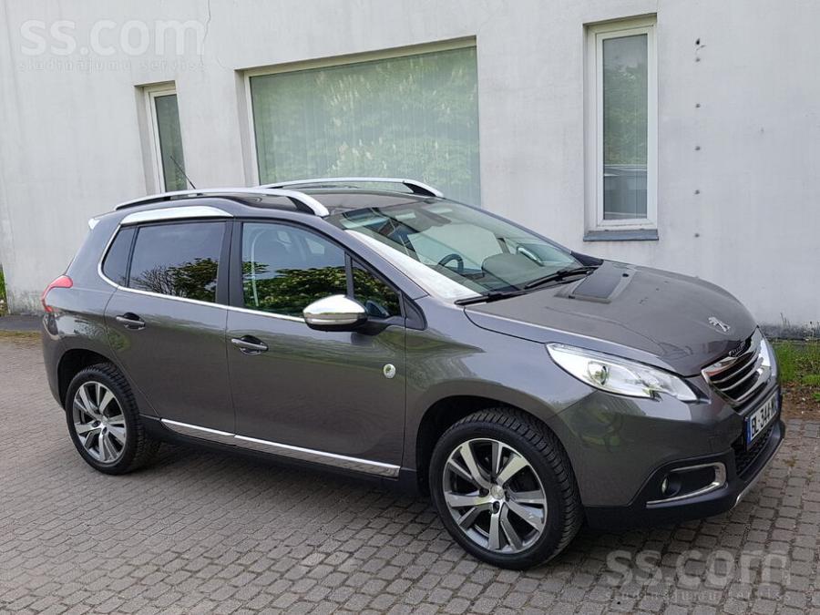 Grey Peugeot 2008 2017 in Riga, with an engine capacity of 1.20 L and mileage of 110 thousand km for 5850 €, photo 1 on AUTOMOTO.COM.LV