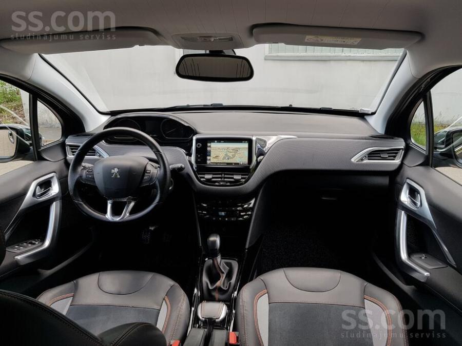 Grey Peugeot 2008 2017 in Riga, with an engine capacity of 1.20 L and mileage of 110 thousand km for 5850 €, photo 27 on AUTOMOTO.COM.LV