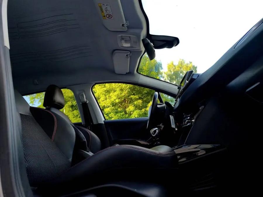 Pelēks Peugeot 2008 2017 Jelgava, ar dzinēja tilpumu 1.20 L un nobraukumu 143 tūkst. km par 7990 €, foto 25 vietnē AUTOMOTO.COM.LV