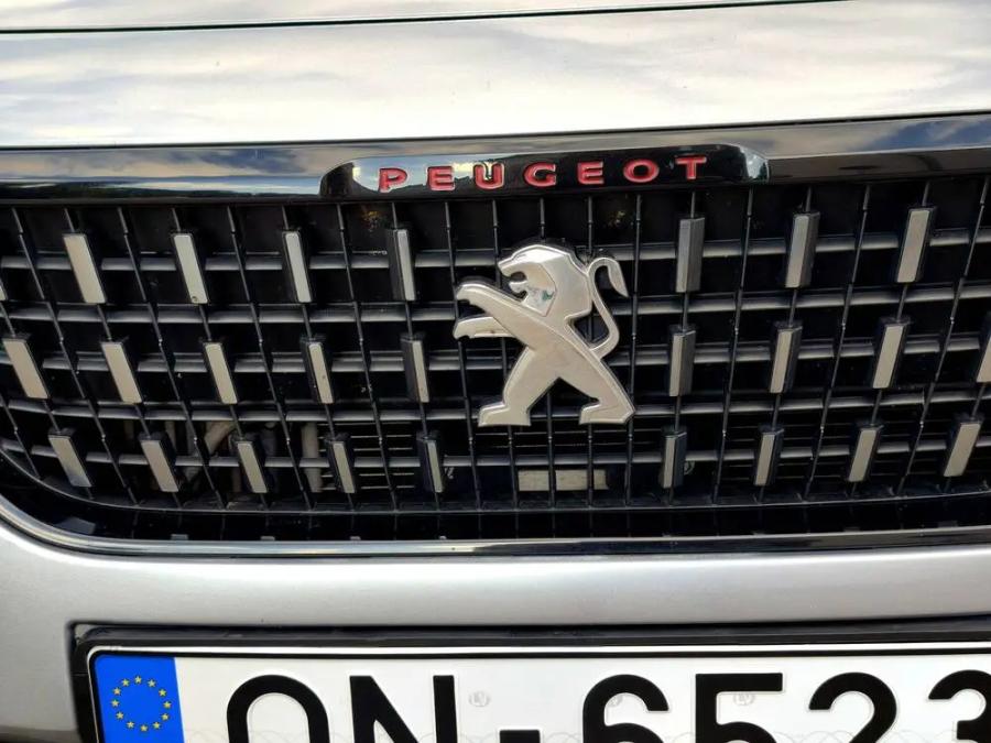 Pelēks Peugeot 2008 2017 Jelgava, ar dzinēja tilpumu 1.20 L un nobraukumu 143 tūkst. km par 7990 €, foto 32 vietnē AUTOMOTO.COM.LV