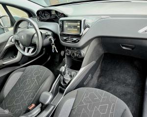 Pelēks Peugeot 2008 2017 Tauragė, ar dzinēja tilpumu 1.20 L un nobraukumu 97 tūkst. km par 3850 €, foto 24 vietnē AUTOMOTO.COM.LV