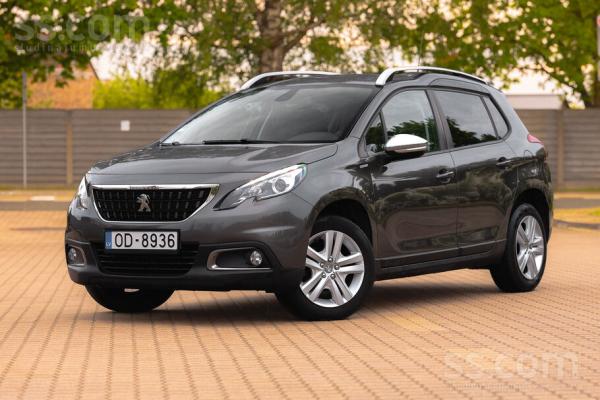 Pelēks Peugeot 2008 2018 Jelgava, ar dzinēja tilpumu 1.20 L un nobraukumu 131 tūkst. km par 15600 €, foto 2 vietnē AUTOMOTO.COM.LV