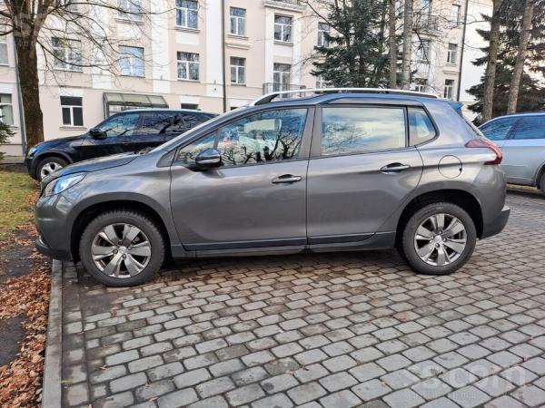 Grey Peugeot 2008 2018 in Riga, with an engine capacity of 1.20 L and mileage of 154 thousand km for 11100 €, photo 8 on AUTOMOTO.COM.LV