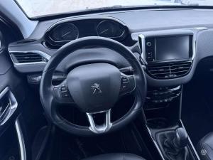 Grey Peugeot 2008 2018 in Taurage, with an engine capacity of 1.20 L and mileage of 91 thousand km for 7300 €, photo 15 on AUTOMOTO.COM.LV