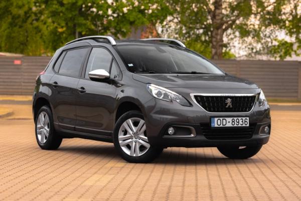 Pelēks Peugeot 2008 2018 Rīga, ar dzinēja tilpumu 1.20 L un nobraukumu 131 tūkst. km par 6790 €, foto 1 vietnē AUTOMOTO.COM.LV