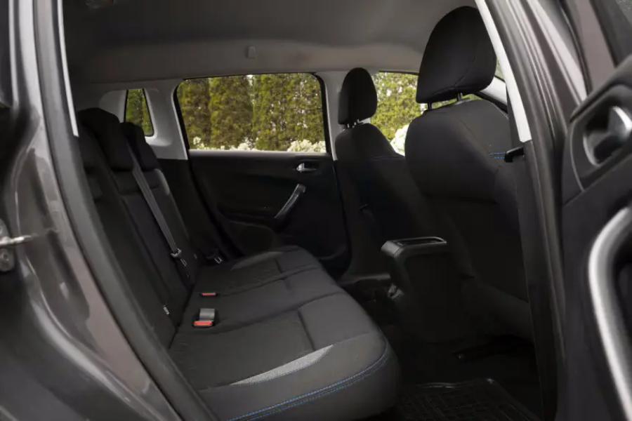 Pelēks Peugeot 2008 2018 Jelgava, ar dzinēja tilpumu 1.20 L un nobraukumu 131 tūkst. km par 6790 €, foto 10 vietnē AUTOMOTO.COM.LV