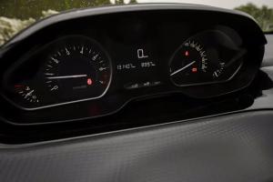 Pelēks Peugeot 2008 2018 Jelgava, ar dzinēja tilpumu 1.20 L un nobraukumu 131 tūkst. km par 6790 €, foto 17 vietnē AUTOMOTO.COM.LV