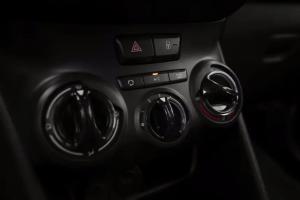 Pelēks Peugeot 2008 2018 Jelgava, ar dzinēja tilpumu 1.20 L un nobraukumu 131 tūkst. km par 6790 €, foto 21 vietnē AUTOMOTO.COM.LV