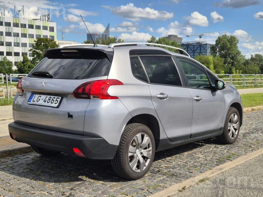 Grey Peugeot 2008 2018 in Riga, with an engine capacity of 1.20 L and mileage of 105 thousand km for 6700 €, photo 6 on AUTOMOTO.COM.LV