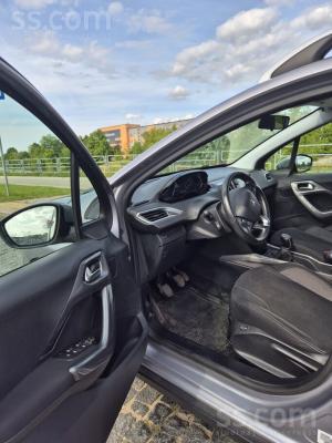 Grey Peugeot 2008 2018 in Riga, with an engine capacity of 1.20 L and mileage of 105 thousand km for 6700 €, photo 10 on AUTOMOTO.COM.LV