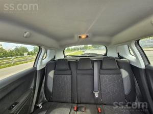 Grey Peugeot 2008 2018 in Riga, with an engine capacity of 1.20 L and mileage of 105 thousand km for 6700 €, photo 17 on AUTOMOTO.COM.LV