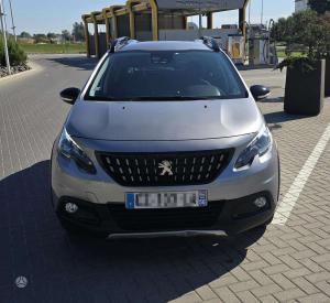Grey Peugeot 2008 2018 in Taurage, with an engine capacity of 1.20 L and mileage of 129 thousand km for 5400 €, photo 3 on AUTOMOTO.COM.LV