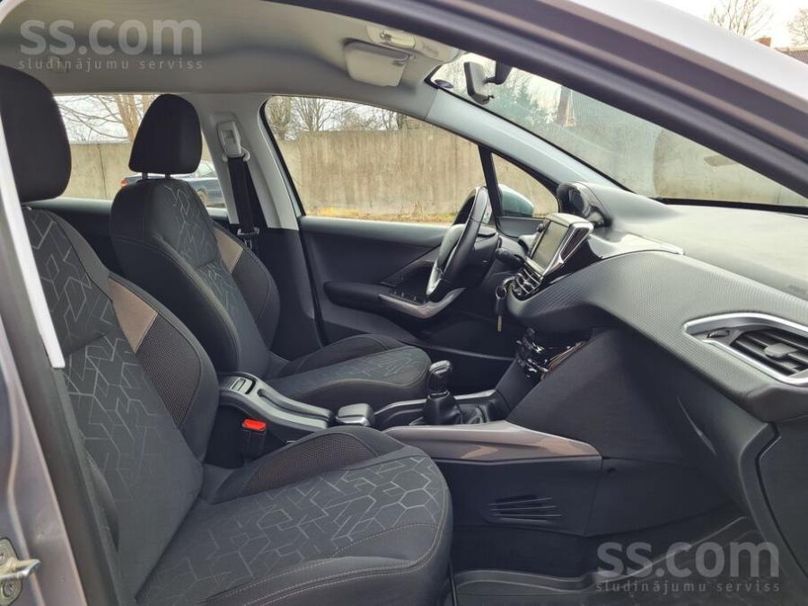 Pelēks Peugeot 2008 2018 Ogre, ar dzinēja tilpumu 1.20 L un nobraukumu 0 tūkst. km par 7970 €, foto 21 vietnē AUTOMOTO.COM.LV
