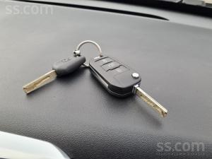 Pelēks Peugeot 2008 2018 Ogre, ar dzinēja tilpumu 1.20 L un nobraukumu 0 tūkst. km par 7970 €, foto 23 vietnē AUTOMOTO.COM.LV