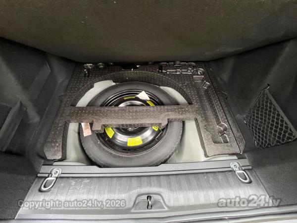Grey Peugeot 2008 2019 in Riga, with an engine capacity of 0.00 L and mileage of 132 thousand km for 12390 €, photo 10 on AUTOMOTO.COM.LV