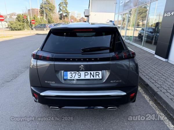 Pelēks Peugeot 2008 2020 Tallina, ar dzinēja tilpumu 1.20 L un nobraukumu 155 tūkst. km par 12900 €, foto 3 vietnē AUTOMOTO.COM.LV