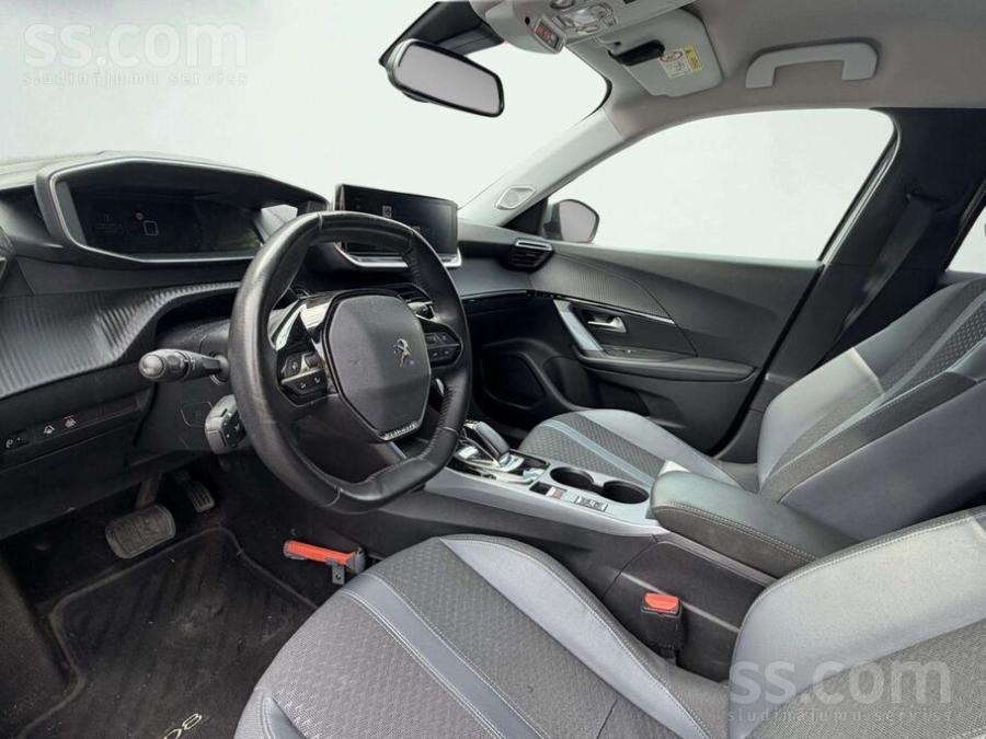 Grey Peugeot 2008 2020 in Limbazi, with an engine capacity of 0.00 L and mileage of 106 thousand km for 15945 €, photo 6 on AUTOMOTO.COM.LV