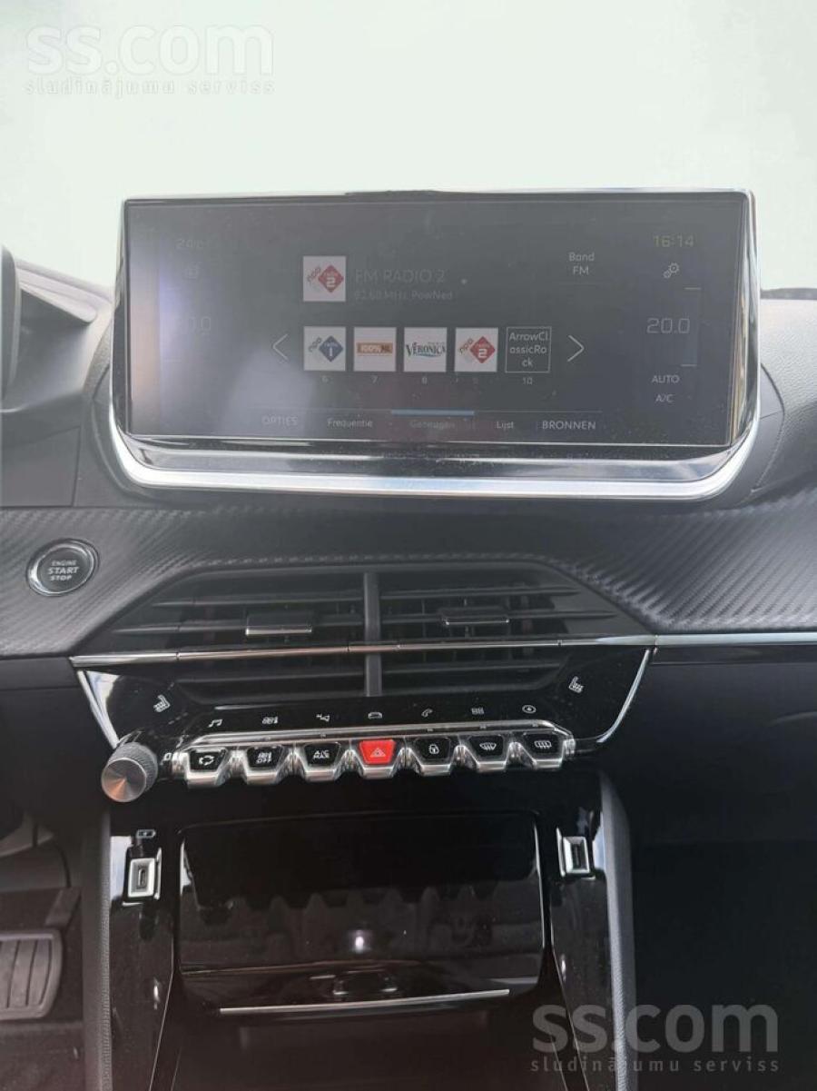 Grey Peugeot 2008 2020 in Limbazi, with an engine capacity of 0.00 L and mileage of 106 thousand km for 15945 €, photo 16 on AUTOMOTO.COM.LV