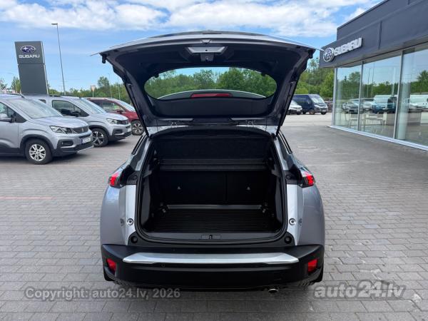 Pelēks Peugeot 2008 2021 Jehvi, ar dzinēja tilpumu 1.50 L un nobraukumu 183 tūkst. km par 9900 €, foto 6 vietnē AUTOMOTO.COM.LV