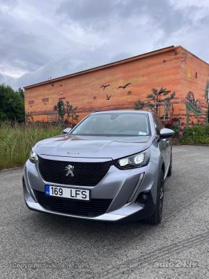 Pelēks Peugeot 2008 2021 Tallina, ar dzinēja tilpumu 1.50 L un nobraukumu 58 tūkst. km par 17900 €, foto  vietnē AUTOMOTO.COM.LV