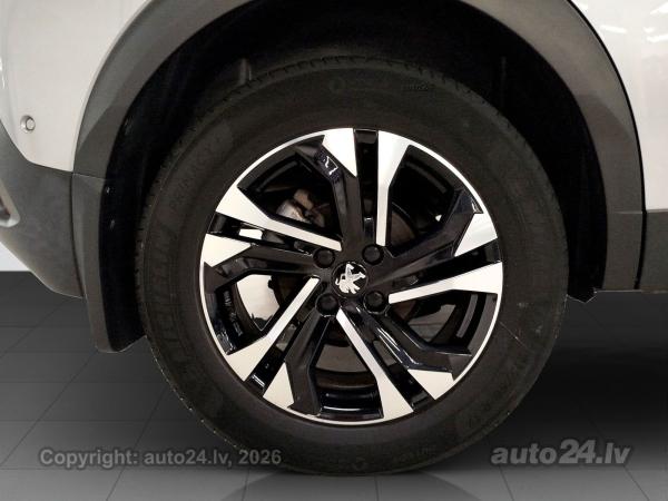 Pelēks Peugeot 2008 2021 Tallina, ar dzinēja tilpumu 1.50 L un nobraukumu 31 tūkst. km par 16990 €, foto 9 vietnē AUTOMOTO.COM.LV