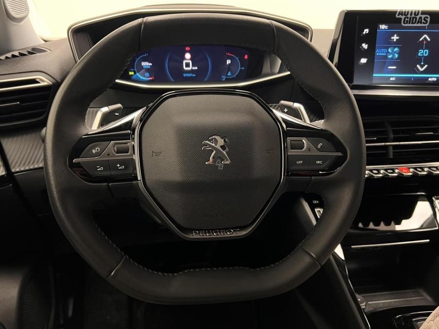 Grey Peugeot 2008 2022 in Vilnius, with an engine capacity of 1.20 L and mileage of 57 thousand km for 16990 €, photo 12 on AUTOMOTO.COM.LV