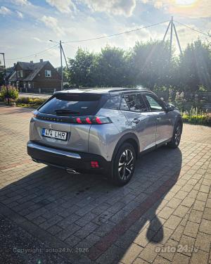 Grey Peugeot 2008 2022 in Tallinn, with an engine capacity of 1.20 L and mileage of 57 thousand km for 19900 €, photo 5 on AUTOMOTO.COM.LV