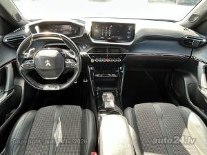 Pelēks Peugeot 2008 2022 Tallina, ar dzinēja tilpumu 1.20 L un nobraukumu 58 tūkst. km par 17990 €, foto 6 vietnē AUTOMOTO.COM.LV