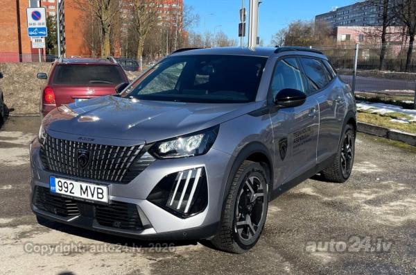 Grey Peugeot 2008 2024 in Narva, with an engine capacity of 1.20 L and mileage of 18 thousand km for 21900 €, photo 2 on AUTOMOTO.COM.LV