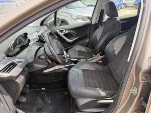 Pelēks Peugeot 2008 2014 Tauragė, ar dzinēja tilpumu 1.60 L un nobraukumu 175 tūkst. km par 4300 €, foto 15 vietnē AUTOMOTO.COM.LV