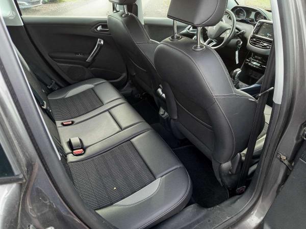 Pelēks Peugeot 2008 2014 Tauragė, ar dzinēja tilpumu 1.60 L un nobraukumu 101 tūkst. km par 3600 €, foto 6 vietnē AUTOMOTO.COM.LV