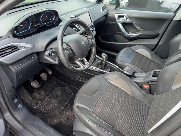 Pelēks Peugeot 2008 2014 Tauragė, ar dzinēja tilpumu 1.60 L un nobraukumu 101 tūkst. km par 3600 €, foto 9 vietnē AUTOMOTO.COM.LV