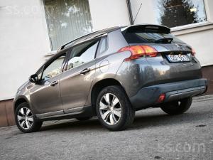 Grey Peugeot 2008 2014 in Jelgava, with an engine capacity of 1.20 L and mileage of 0 thousand km for 4990 €, photo 4 on AUTOMOTO.COM.LV