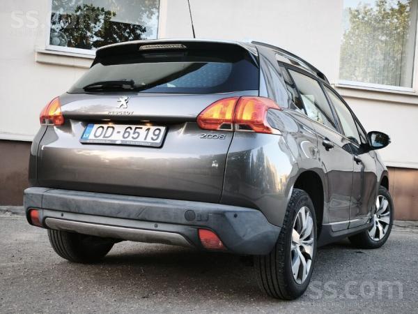 Pelēks Peugeot 2008 2014 Jelgava, ar dzinēja tilpumu 1.20 L un nobraukumu 0 tūkst. km par 4990 €, foto 5 vietnē AUTOMOTO.COM.LV