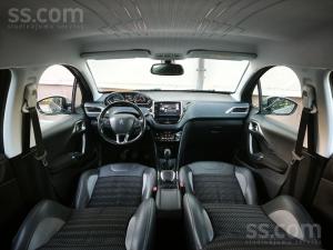 Grey Peugeot 2008 2014 in Jelgava, with an engine capacity of 1.20 L and mileage of 0 thousand km for 4990 €, photo 12 on AUTOMOTO.COM.LV