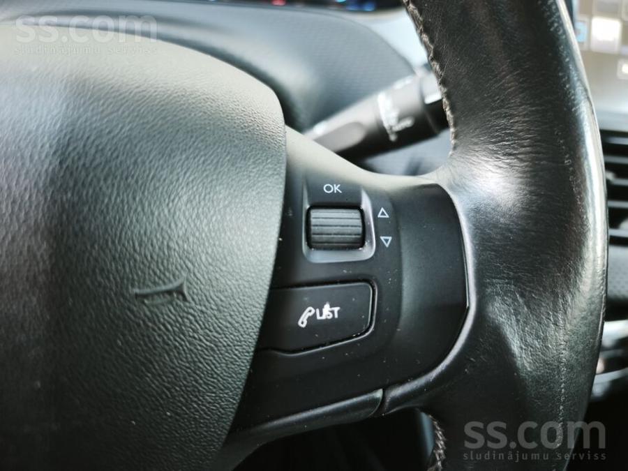 Grey Peugeot 2008 2014 in Jelgava, with an engine capacity of 1.20 L and mileage of 0 thousand km for 4990 €, photo 23 on AUTOMOTO.COM.LV