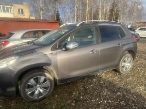 Grey Peugeot 2008 2015 in Ukmerge, with an engine capacity of 1.60 L and mileage of 240 thousand km for 2950 €, photo 4 on AUTOMOTO.COM.LV