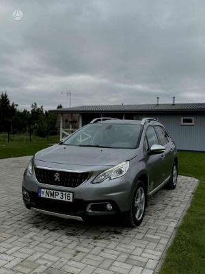 Pelēks Peugeot 2008 2015 Šakiai, ar dzinēja tilpumu 1.60 L un nobraukumu 158 tūkst. km par 6200 €, foto  vietnē AUTOMOTO.COM.LV