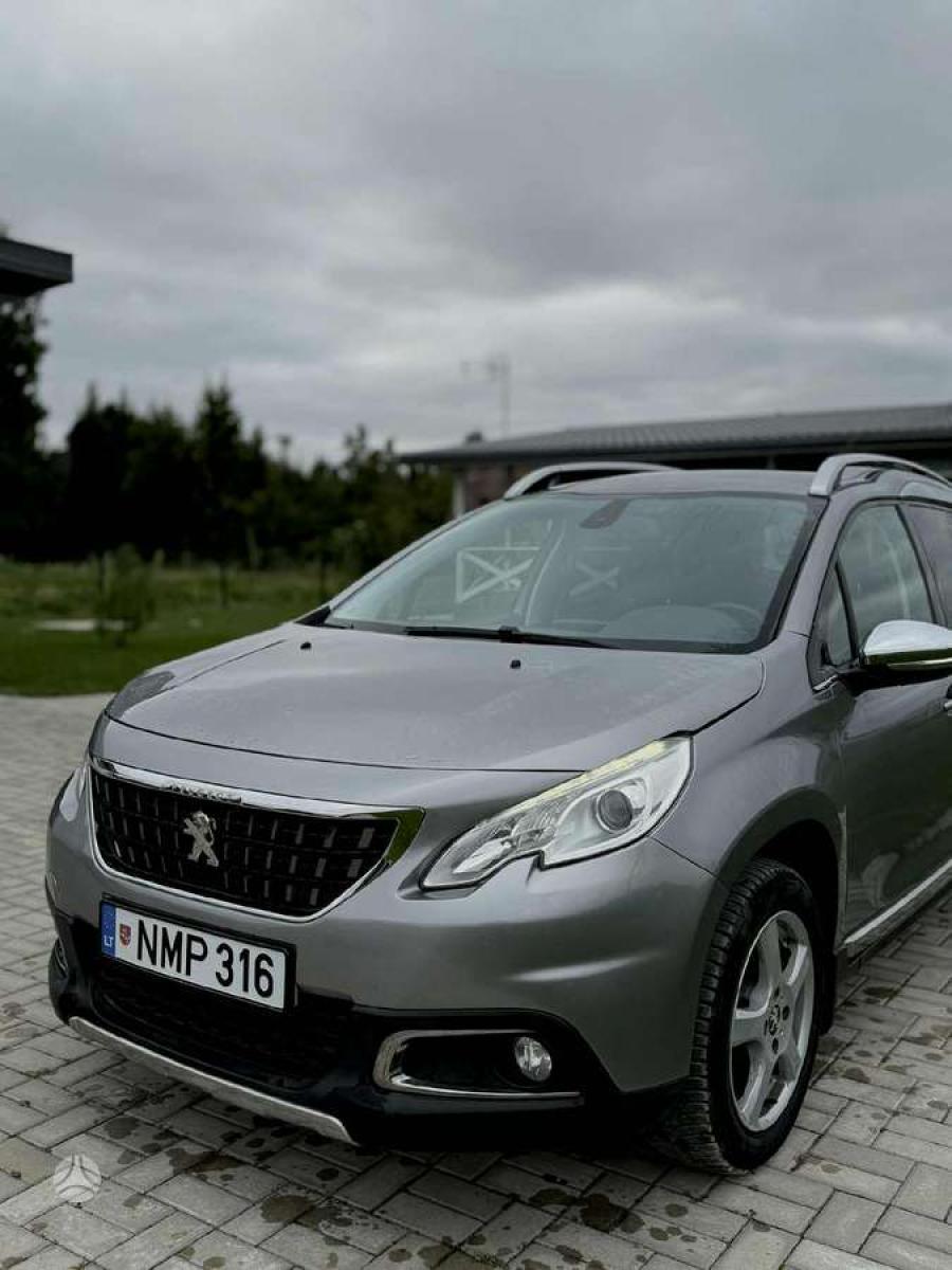 Pelēks Peugeot 2008 2015 Šakiai, ar dzinēja tilpumu 1.60 L un nobraukumu 158 tūkst. km par 6200 €, foto 3 vietnē AUTOMOTO.COM.LV