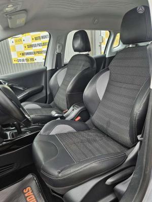 Grey Peugeot 2008 2015 in Siauliai, with an engine capacity of 1.60 L and mileage of 267 thousand km for 5950 €, photo 13 on AUTOMOTO.COM.LV